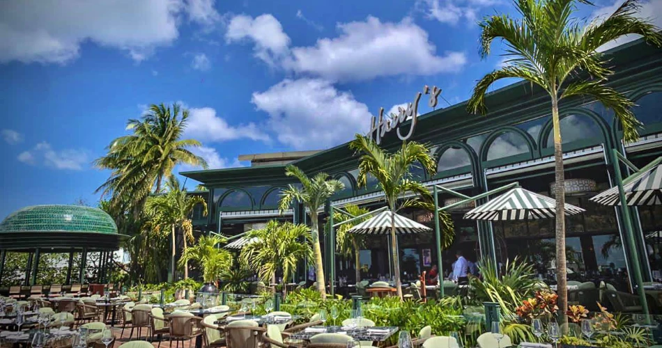 Best Waterfront Dining in Cancún | Things to do