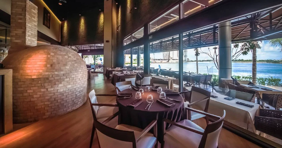 Best Waterfront Dining in Cancún | Things to do